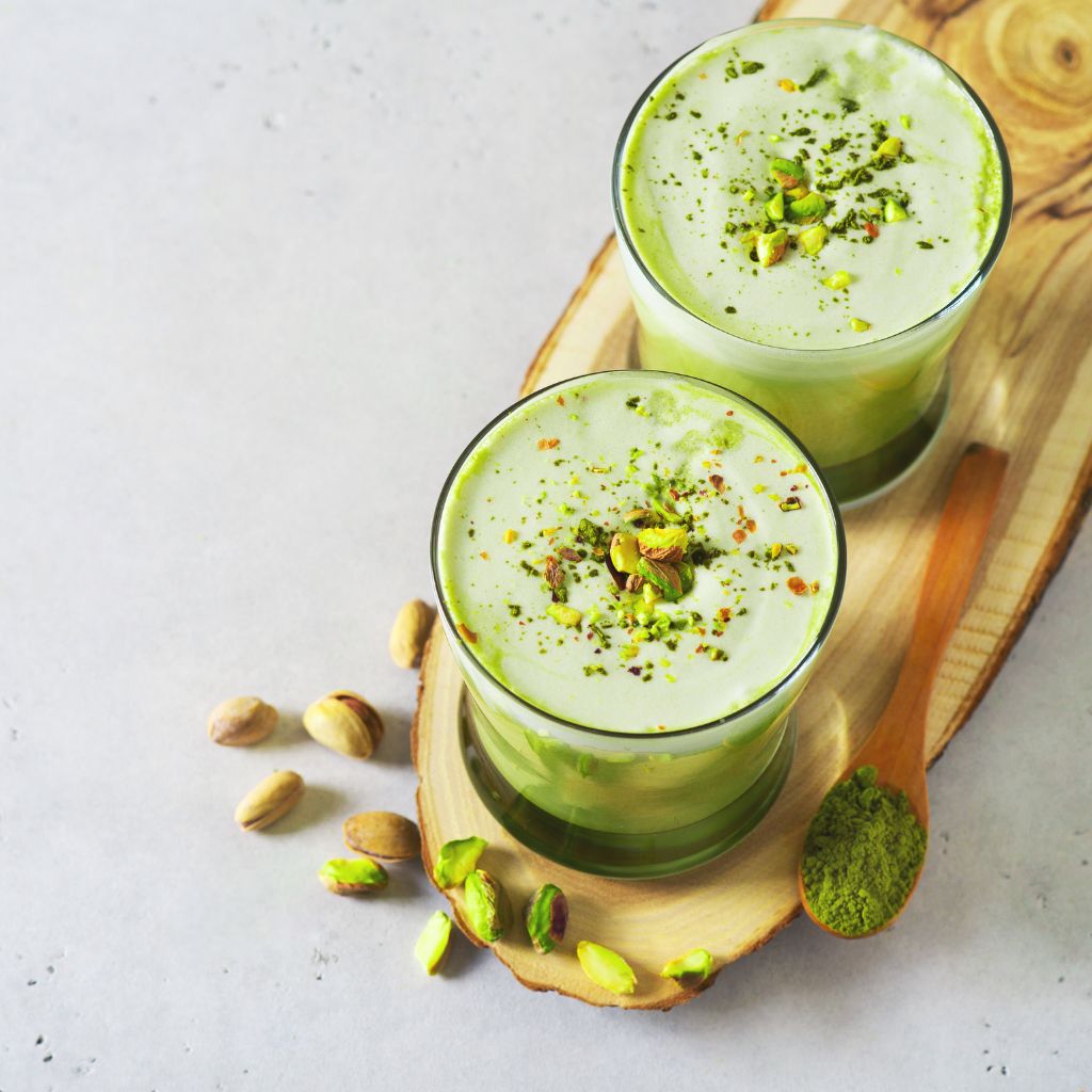 The Best Way to Make Matcha Chai Latte (Iced and Hot Recipes) – Monk's Chai